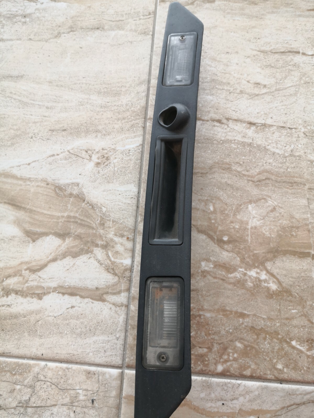 05 Audi A6 Rear Trunk Handle License Plate Light Trim 8E0827574 for ...