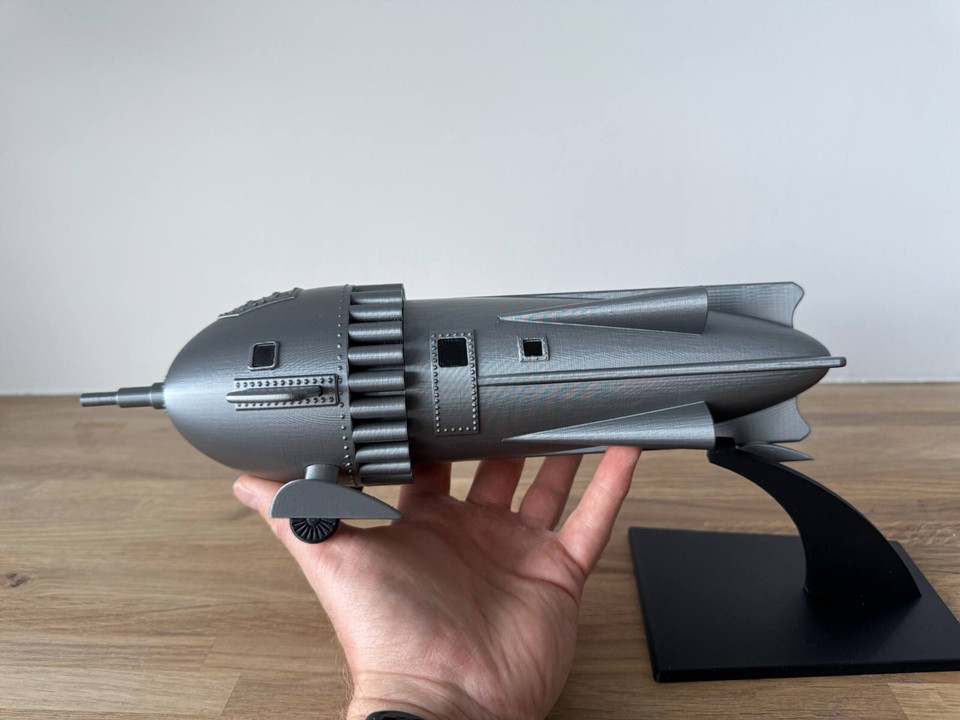 Flash Gordon Zarkov Rocket Ship Model 1:144 scale 330mm 13inch | eBay