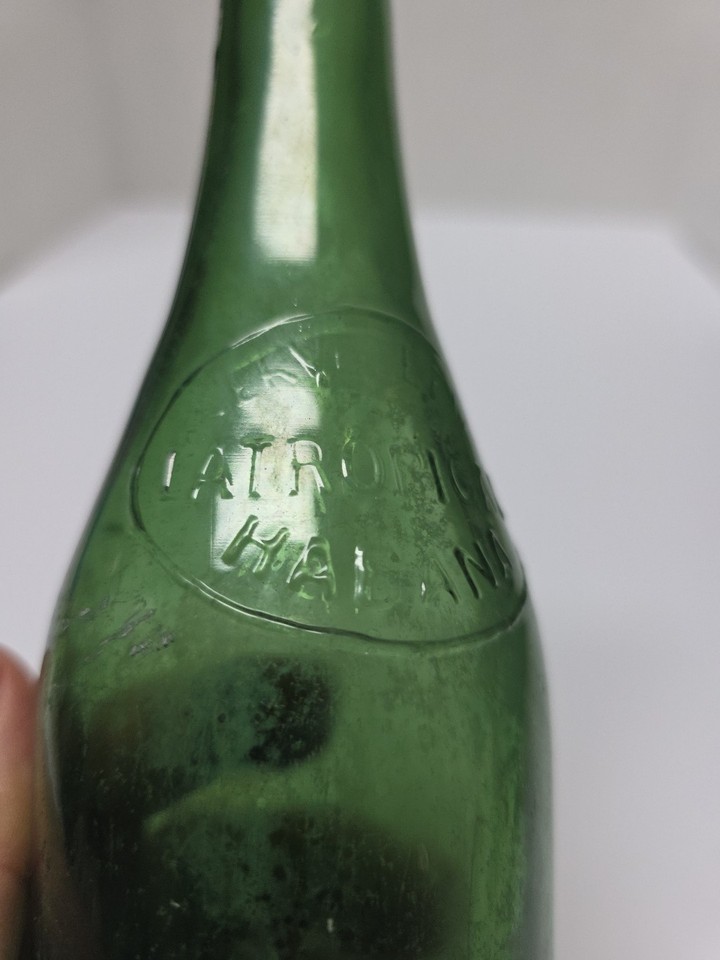 Vintage Cuba Beer Bottle! Cerveceria LATROPICAL Habana. Green Swirly ...