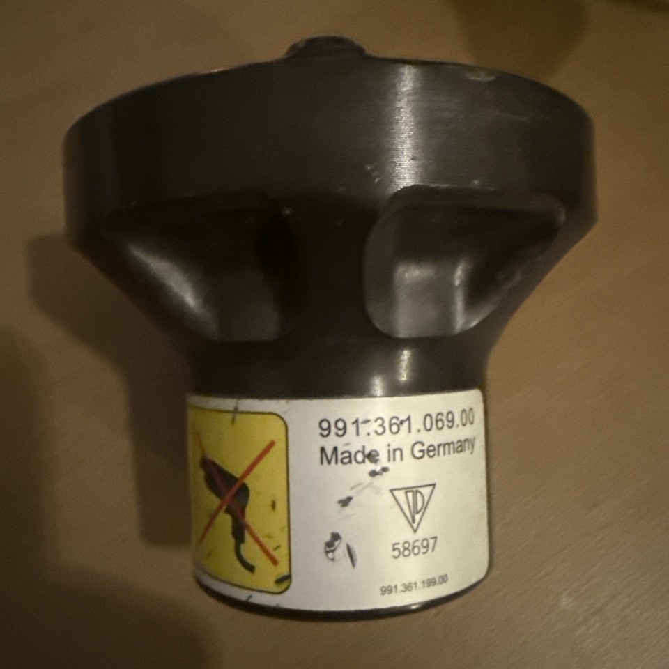 Genuine Porsche 911 991 GT3 (991.1, 991.2, 992) Center Lock Socket 9P1 ...