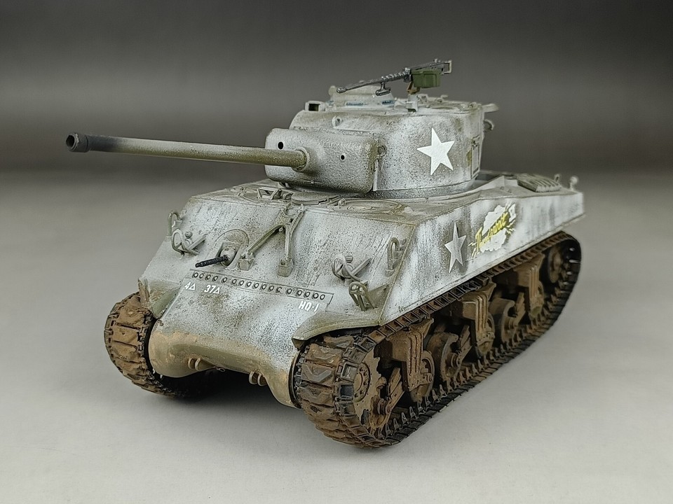 1/35 Built U.S M4A3 76W Sherman Thunderbolt VI Lt.Col. Abrams Bastogne ...