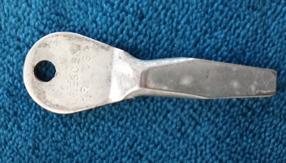 Vintage Flathead Screwdriver Keychain Crescent Kri | eBay