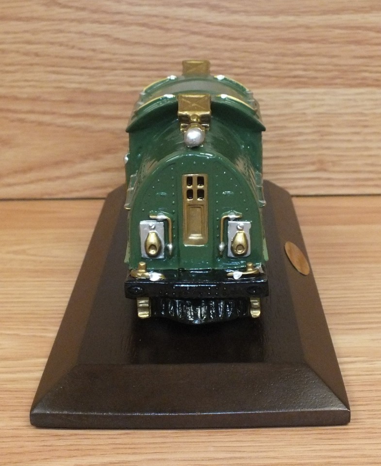 Avon The Lionel Classic Train Collection: No. 381E Locomotive w/ Wood ...
