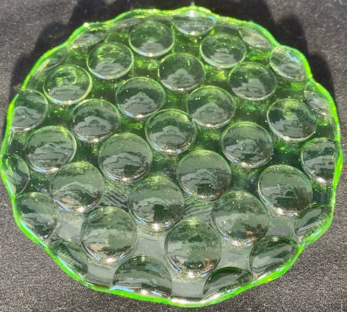 Green Vaseline glass uranium shooter Marble holder tile display yellow ...