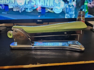 Vintage Aceliner Model 502 Mint Celedon Green Stapler Ace Fasterner ...