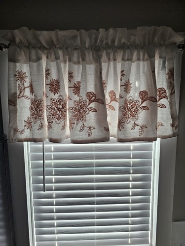 Croscill Fiona Blush Pink and White Valance | eBay