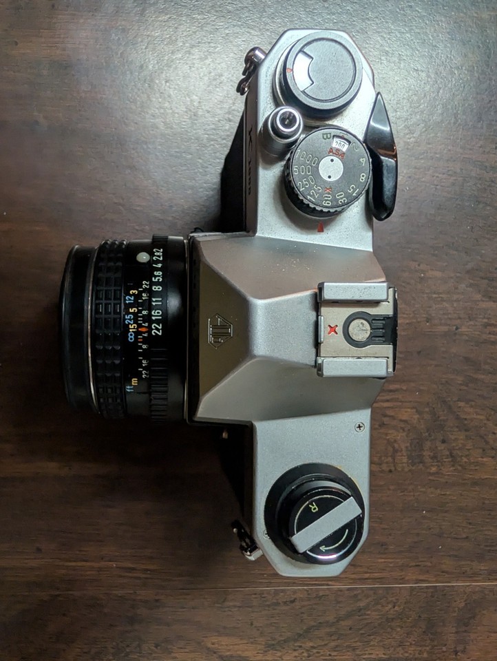 Pentax K1000 35mm SLR Film Camera w 50mm PK Mount Manual Focus Lens ...