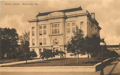Vintage Lithograph Postcard; Court House Boonville MO Cooper County ...
