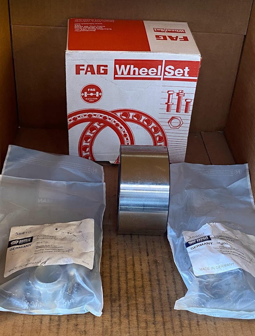 Fag Rear Wheel Bearing Kit - #713 6109 700 / 95534190100 - Fits Porsche ...