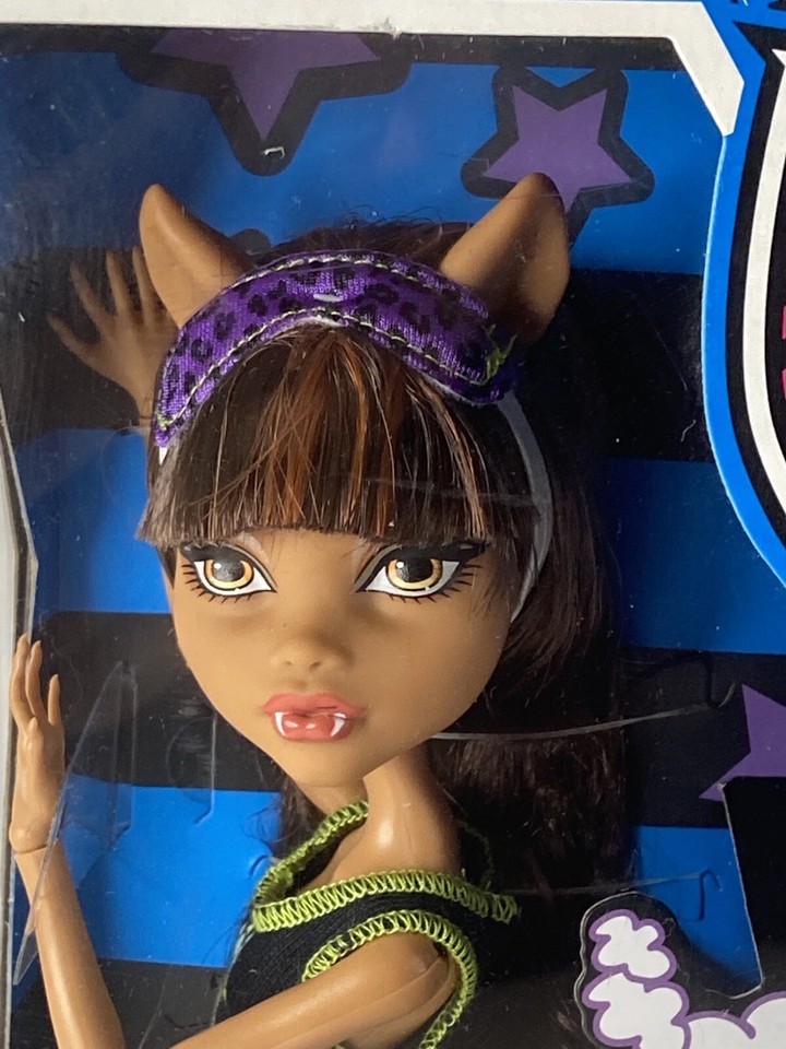 Mattel Monster High Dead Tired Clawdeen Wolf Daughter Of Werewolf Doll ...