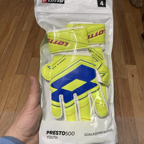 Lotto Presto 500 Youth Size 4 Soccer Hand Gloves Yellow Goalie Goal ...