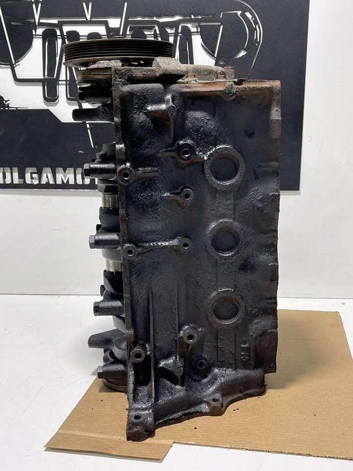 4 Cylinder 2.5 Engine Block 84-02 Wrangler TJ Cherokee AMC CJ Roller ...