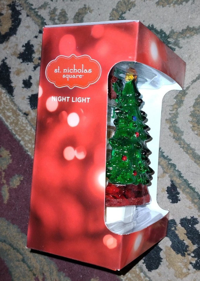 New Kohls St. Nicholas Square Tree Night Light Multi Colored, model ...