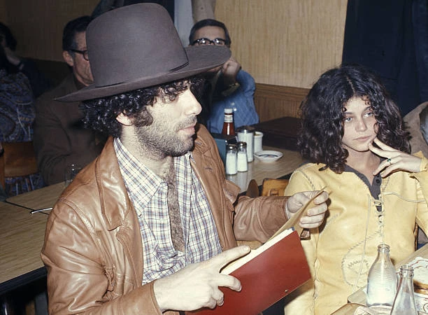 Elliott Gould And Jennifer Bogart