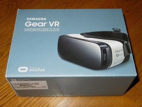 New SAMSUNG Gear VR Powered by OCULUS SM-R322 White VIRTUAL REALITY ...