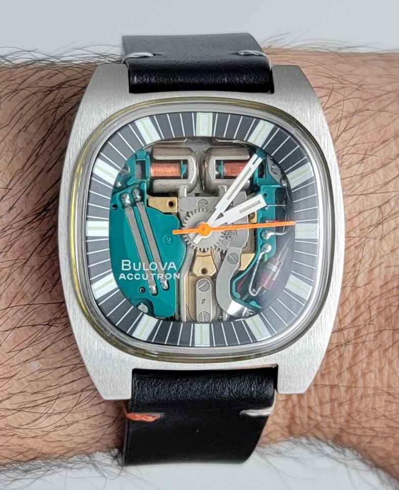Near NOS 7323 SWISS Bulova Accutron Caliber 214 Stainless SPACEVIEW Men ...