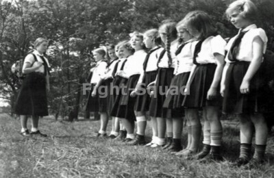 WW2 Picture Photo BDM Young women Bund Deutscher Mädel League German ...
