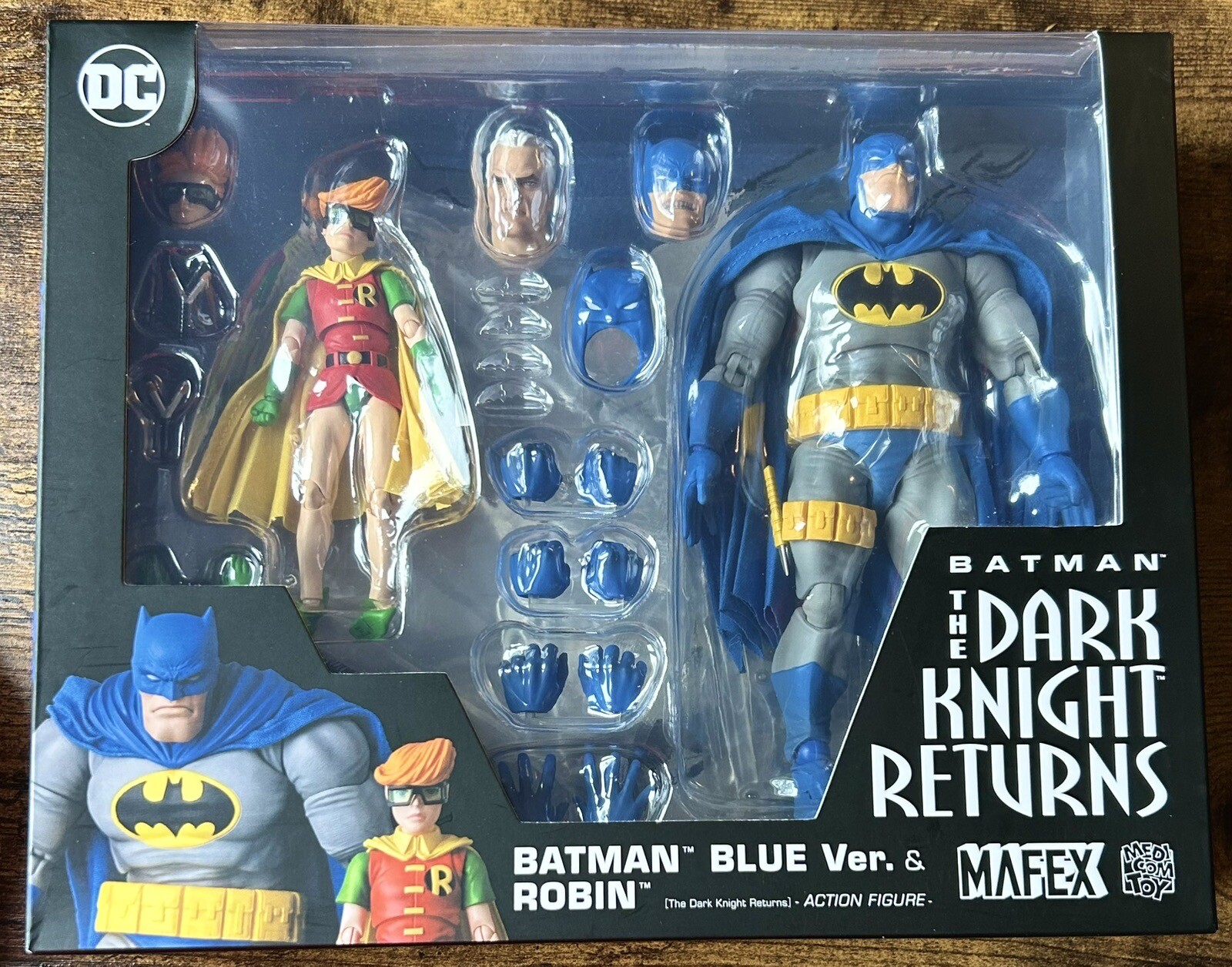 MAFEX Batman Blue Version & Robin The Dark Knight Returns Mint New ...