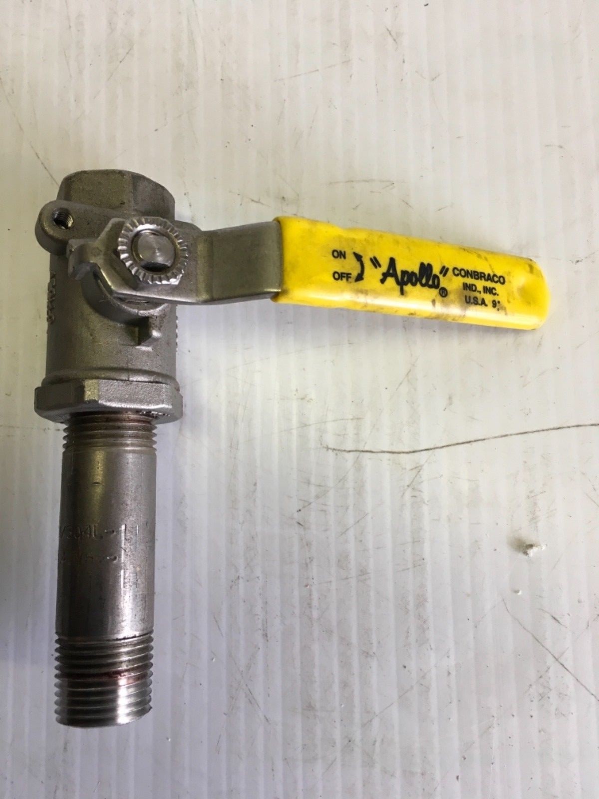 Apollo Conbraco 1/2in Ball Valve CF8M 2000 WOG w 3in adapter made in ...