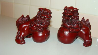 Set of 2 Chinese Feng Shui Red resin Chinese Foo Dogs Figurines | eBay
