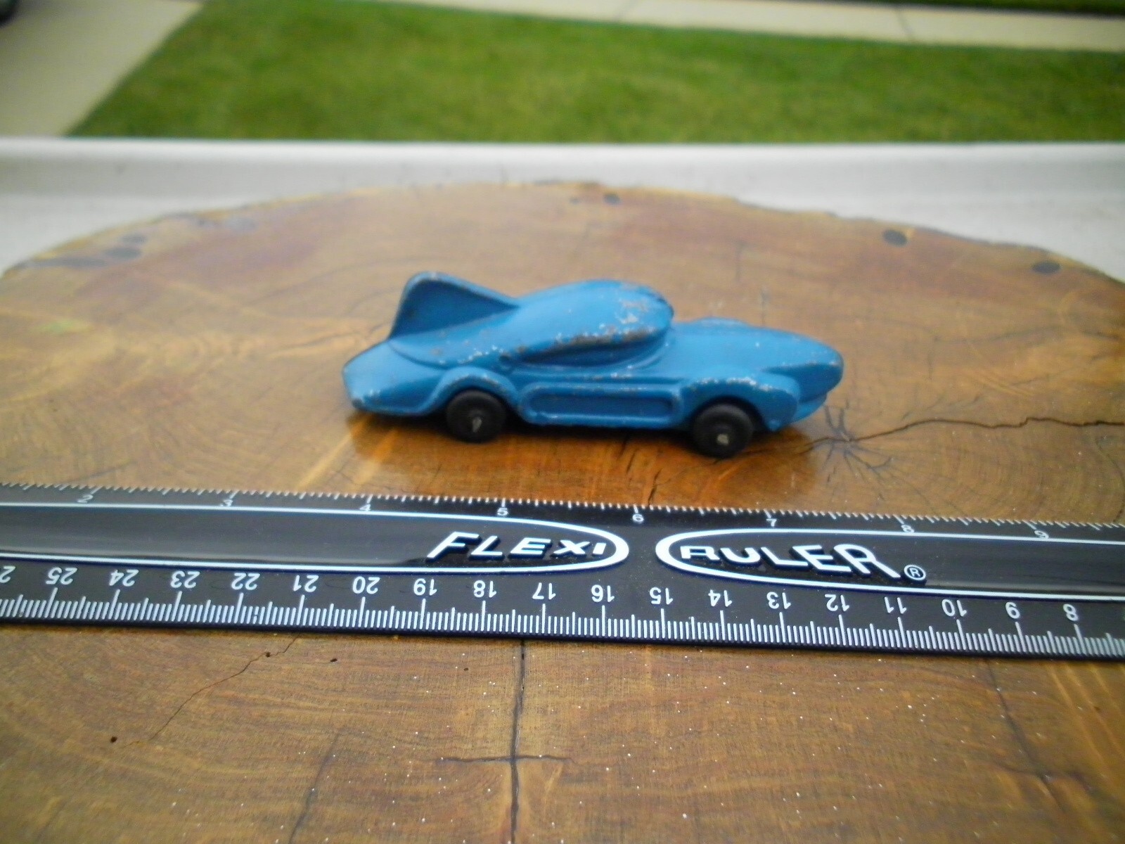 VINTAGE 1930s ATOMIC FUTURISTIC STREAMLINED SLUSH MOLD TOY CAR SEDAN ...