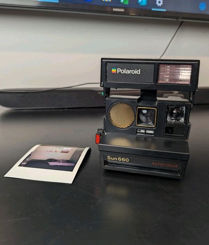Vintage Polaroid Sun 660 Autofocus Instant Film Camera–600 Series ...