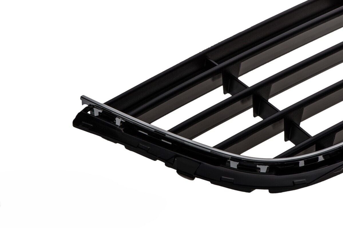 Volkswagen Golf Mk6 Front Bumper Center Grille 5K0853671RYP Genuine for ...