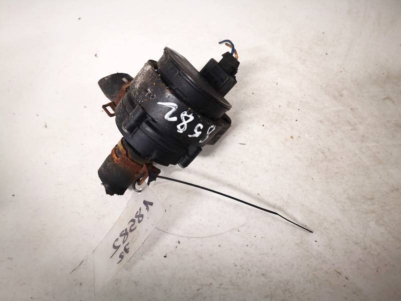 a2118350028 642940 40 317235 Auxiliary Coolant Water Pump (Heater ...