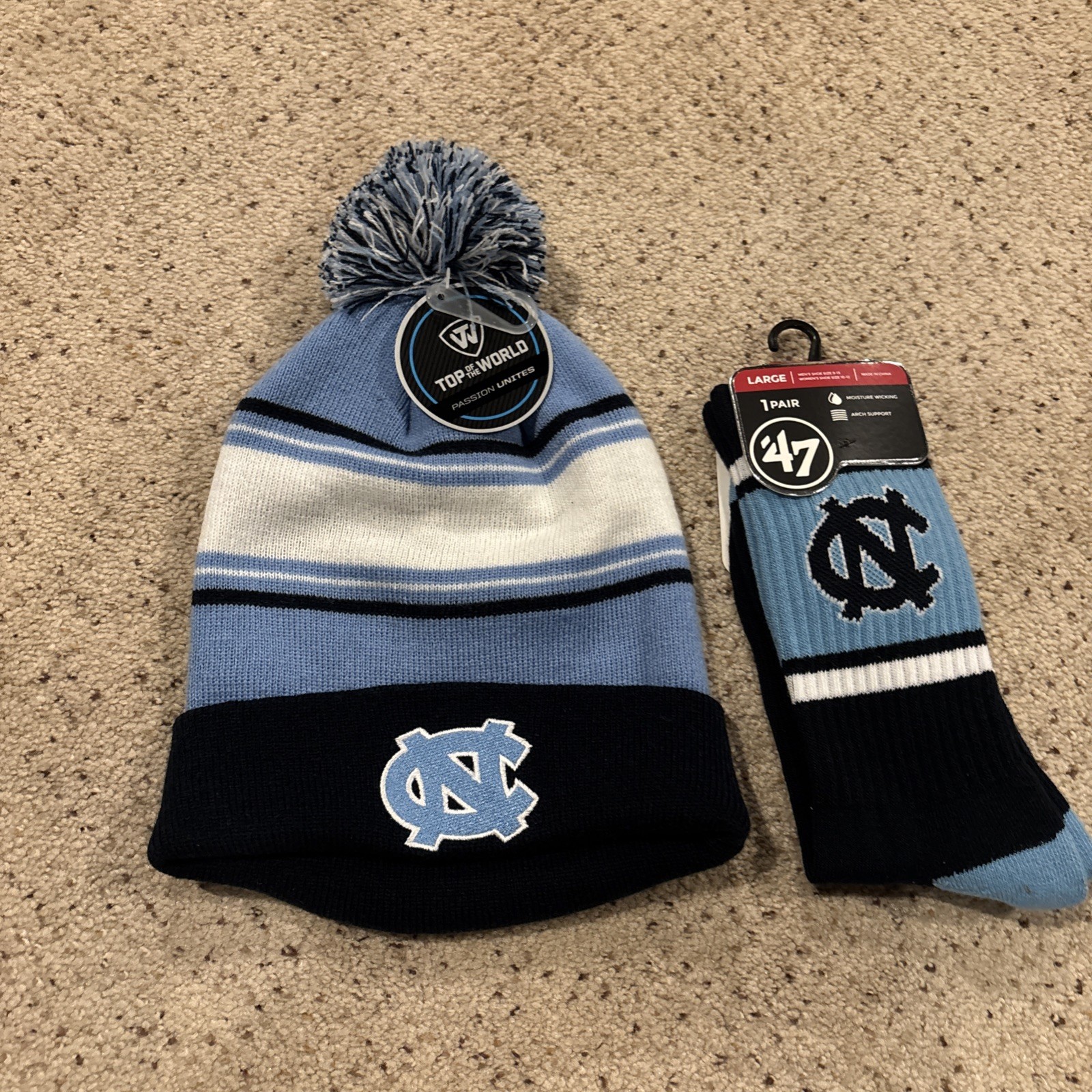 New- Top of the World UNC Tar Heels Light Blue Knit Pom Hat and socks ...
