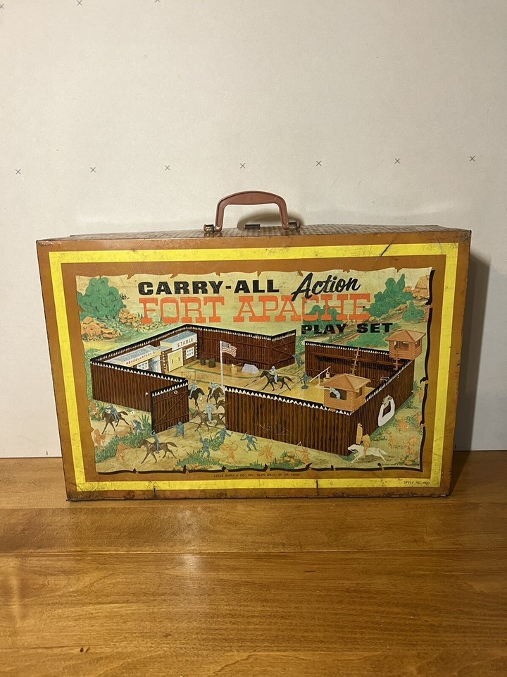 Marx Fort Apache Carry-all Action Play Set w/ 134 Figures 68 Indians 50 ...
