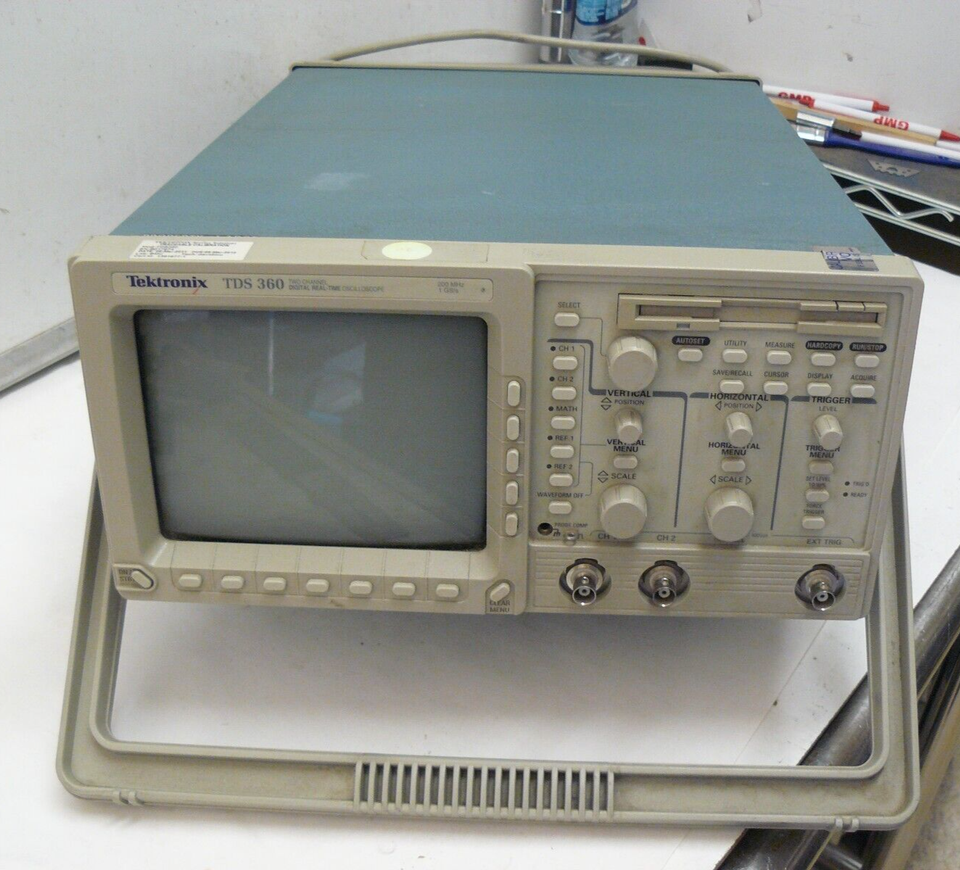 Tektronix TDS 360 TDS360 Two Channel 200 MHZ 1GS/s Digital Oscilloscope ...
