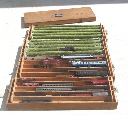 Home Made 5 Section Model Train Storage Box Suits all W/ HO trains 29X ...