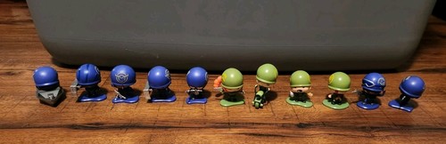 Awesome Little Green Men Lot Of 11 Blue And Green Army Military Figures ...