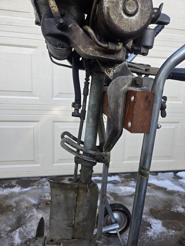 Antique 1927 Caille Master 5 Speed Twin 4.5hp Outboard Boat Motor Turns ...