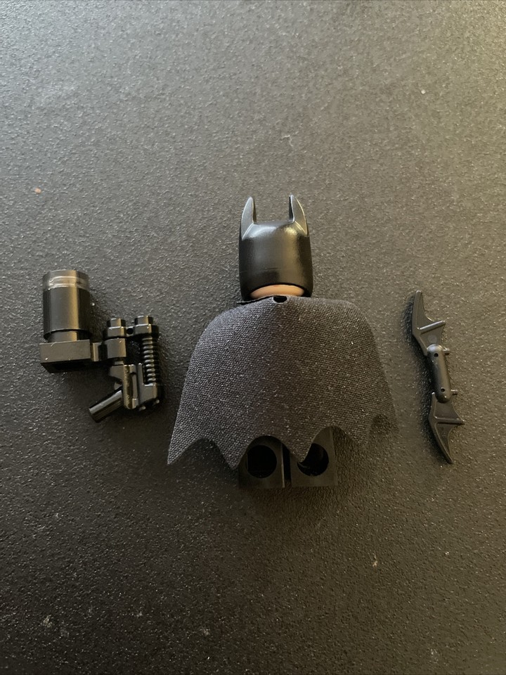 LEGO DC Heroes Batman Minifigure Black Figure Dark Knight 6863 6864 ...
