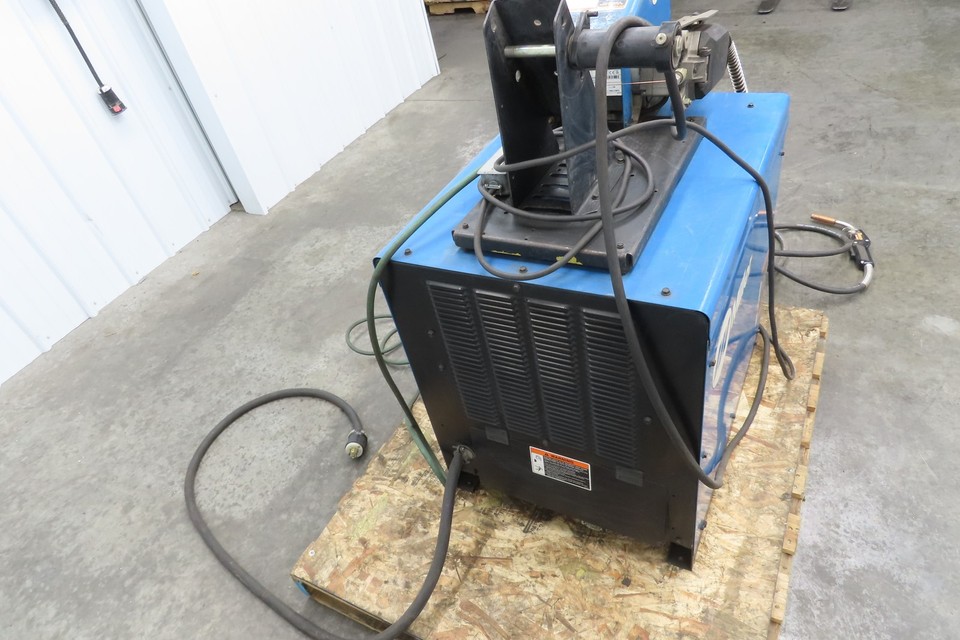 Miller CP-252TS Mig Welder 250 amp 100% Duty CV-DC 70 Wire Feeder 3PH ...