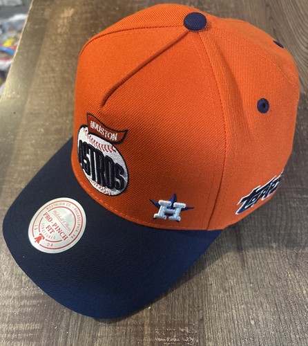 Houston Astros Mitchell & Ness Pro Pinch Fit Topps Snapback Hat ...