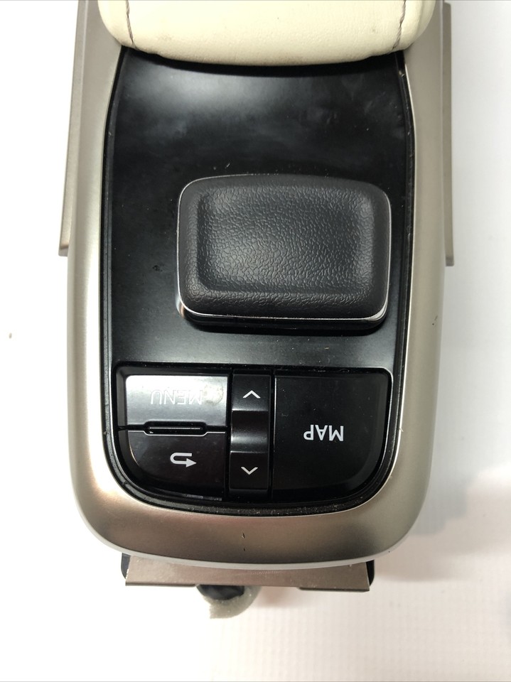 GENUINE LEXUS 450h RX SAT NAV MULTIMEDIA CONTROL SWITCH 58822-48100 ...
