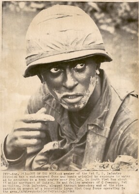LD276 1966 Wire Photo OUT OF THE MUCK MUDDY FACE US INFANTRY SOLDIER ...