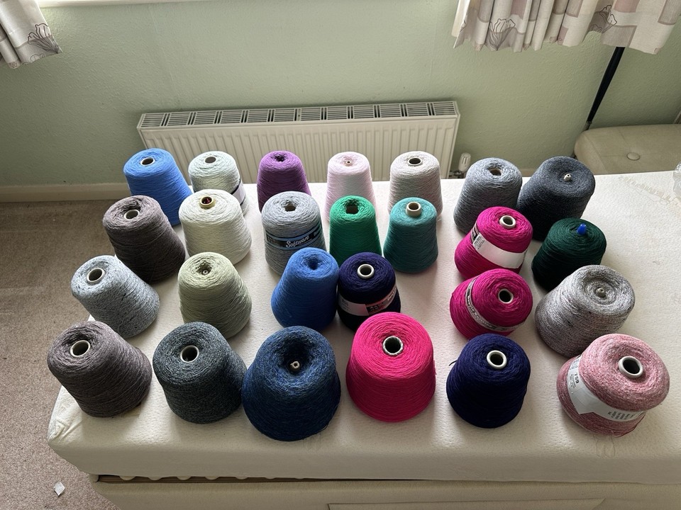 PASSAP Electronic 6000 Knitting Machine & Wool Bundle | eBay UK