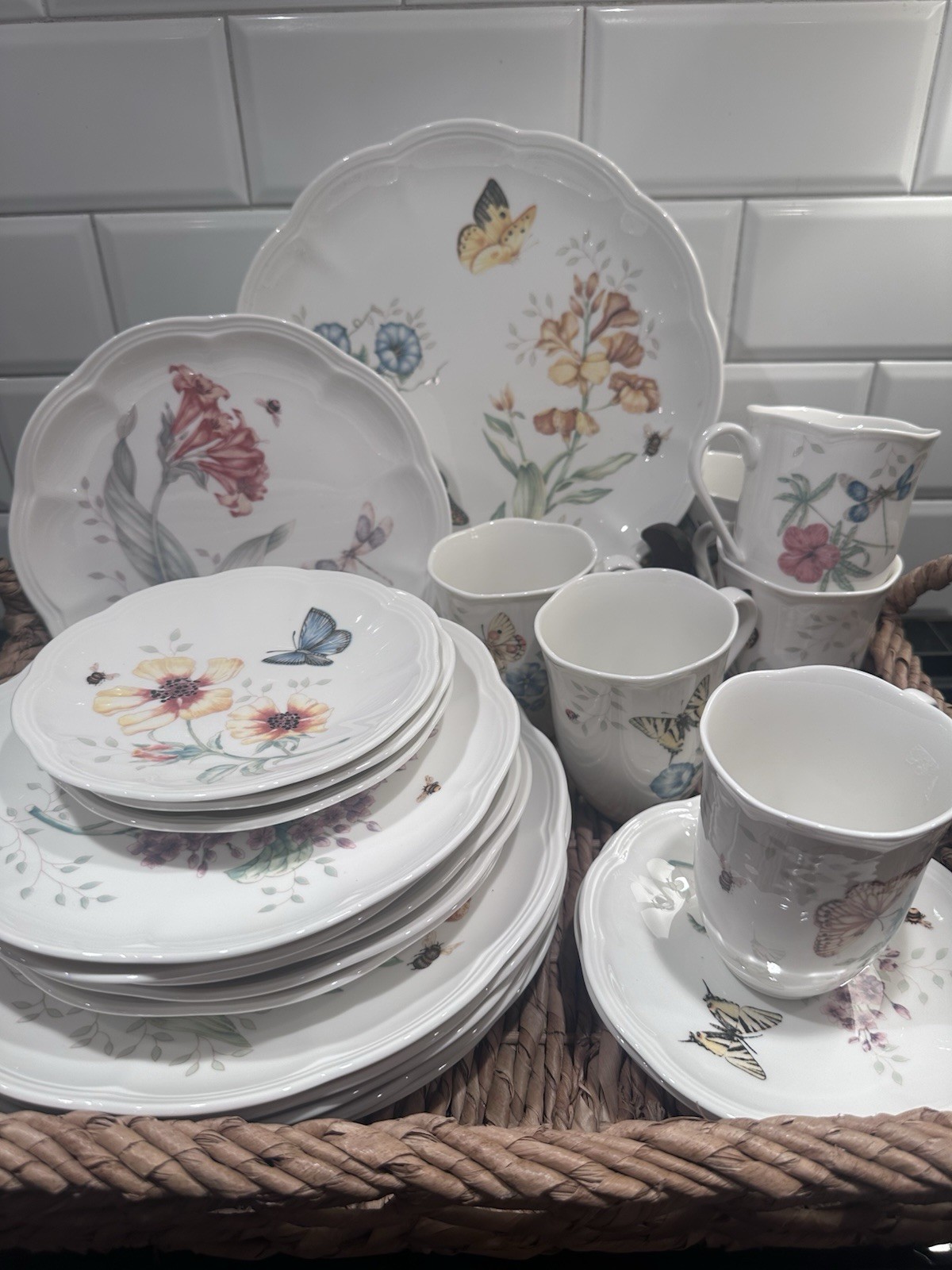 Lenox Fine China BUTTERFLY MEADOW 24 PC Set (Service for Six ...