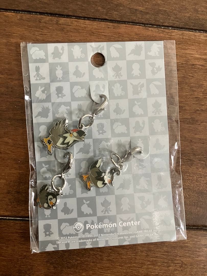 Mookle Mukhawk Mukbird Metal Charm Pokémon Center Poké Center | eBay UK