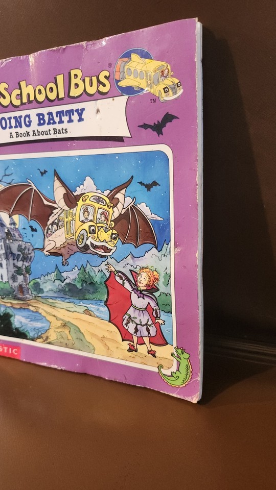 The Magic School Bus Two Book. Going Batty, and Get All Dried Up 9780590738729| eBay
