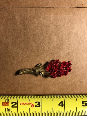 A Dozen Red Roses DM 97 Brooch Pin L8 BB6. | eBay