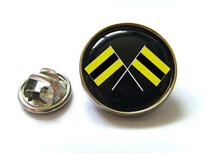 JAMES BOND 007 LARGO'S FLYING SAUCER 'SPECTRE' LAPEL PIN BADGE TIE PIN ...