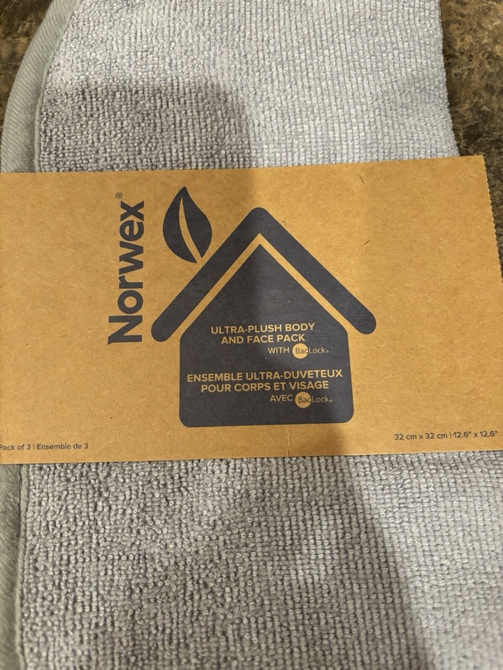 Norwex Ultra Plush Body & Face Grey. BacLock. Super thick & Fluffy ...