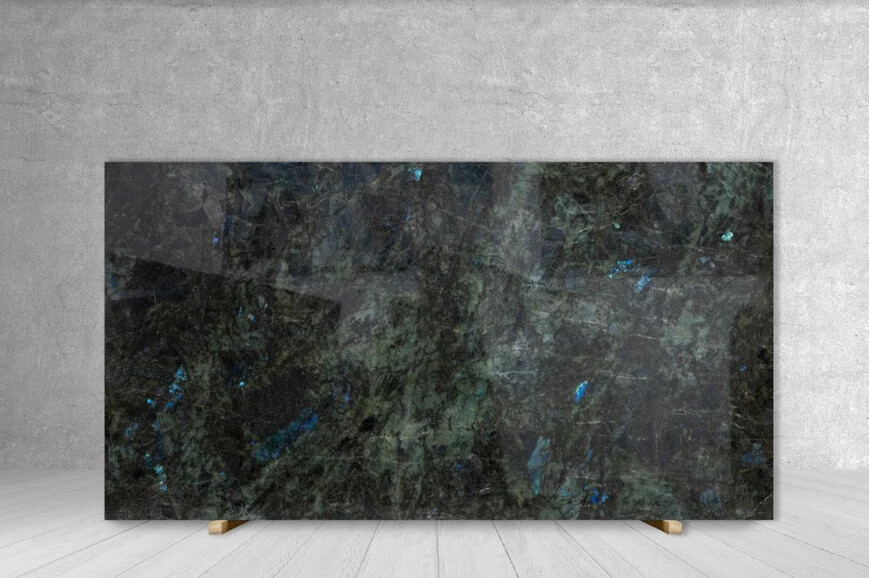 GRANITE Labradorite Stone Slab, Labradorite counters top table Slabs ...