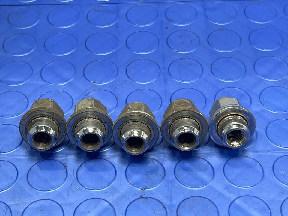 Lexus Toyota Alloy Wheel Lug Nuts 5 Pcs Genuine OEM Part 9094201033 | eBay
