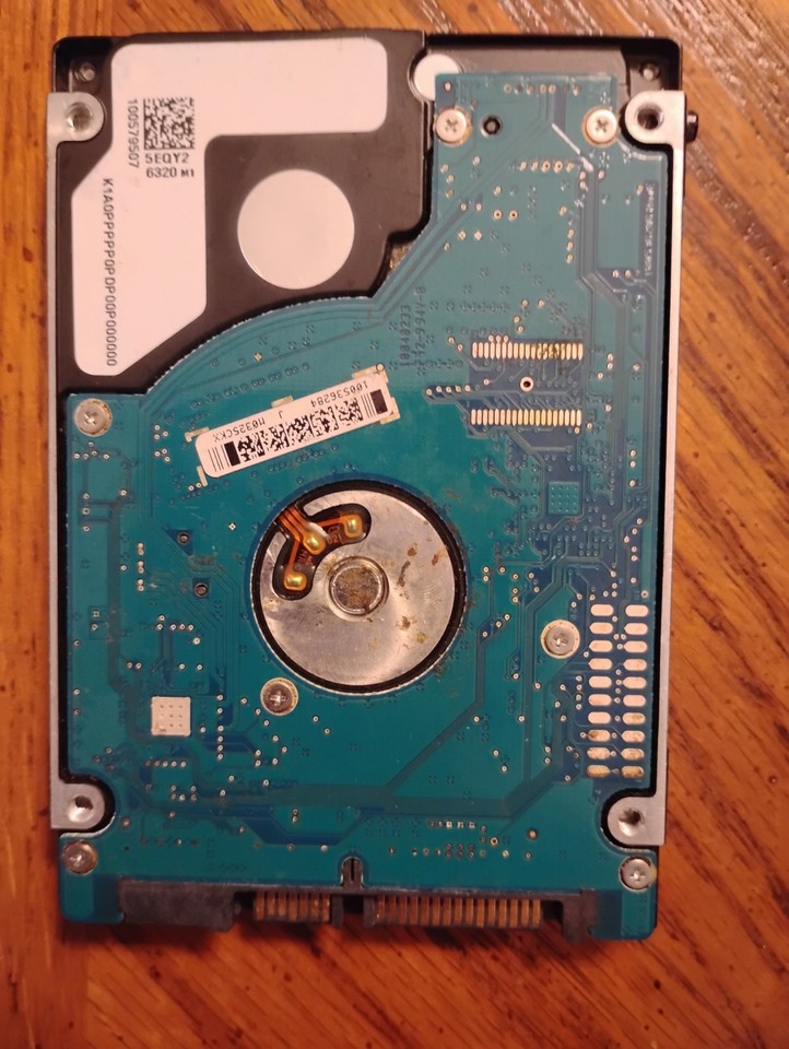 Seagate Momentus 5400.6 320 GB SATA 2.5" ST9320325AS Hard Drive Tested ...
