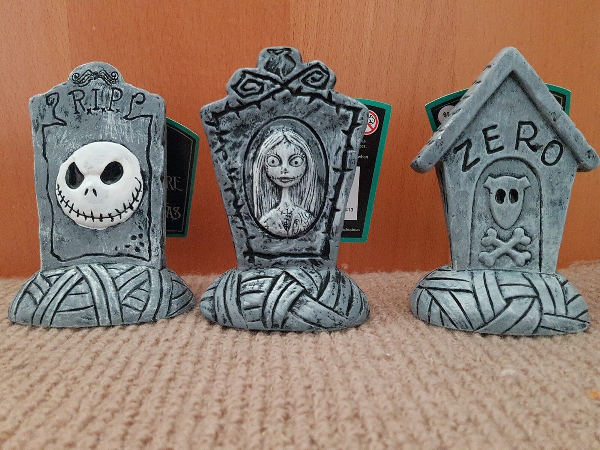 Nightmare Before Christmas Graveyard Tombstones